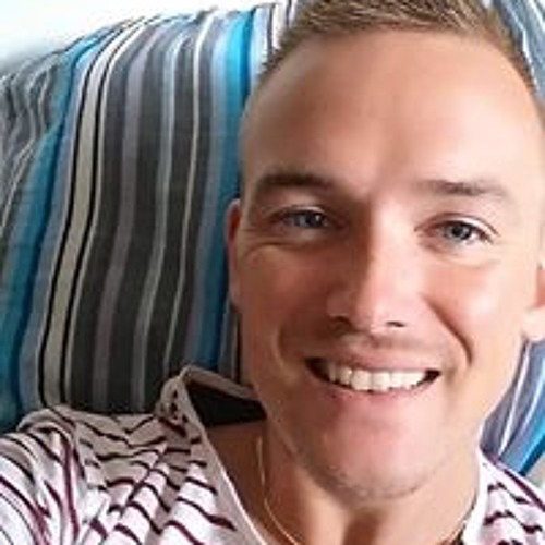 Stream Simon Bonde Thornsen music | Listen to songs, albums, playlists ...