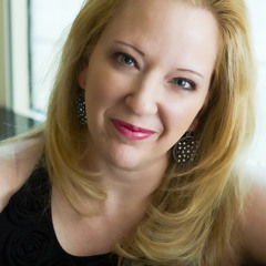 Lisa Malone's Instagram, Twitter & Facebook on IDCrawl