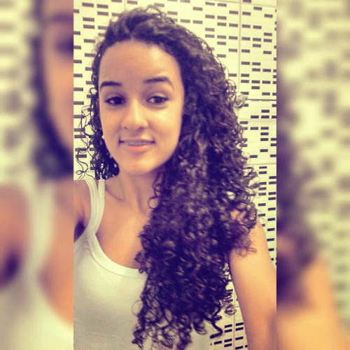Stream Aana Paula Maciel music | Listen to songs, albums, playlists for ...