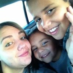 Shannon Lybarger's Instagram, Twitter & Facebook on IDCrawl