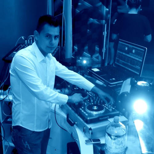 Stream 100. Los 4 - Tu De Que Vas ( Cris) by Cris Hanto Rubio | Listen ...