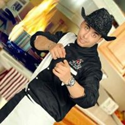 Stream Kareem Salah Chaf Kemo music | Listen to songs, albums ...