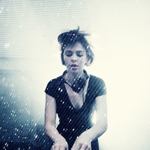 Stream Nina Kravitz music | Listen to songs, albums, playlists for free ...