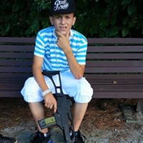 Stream Aaron Wayne Wayne music | Listen to songs, albums, playlists for ...