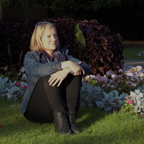 Stream Rhonda-singer-songwriter music | Listen to songs, albums ...