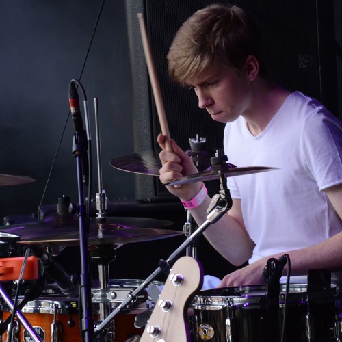 Stream Oliver Dyer music | Listen to songs, albums, playlists for free ...