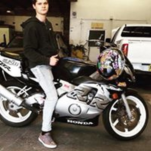 Stream Daniel Sandri music | Listen to songs, albums, playlists for ...