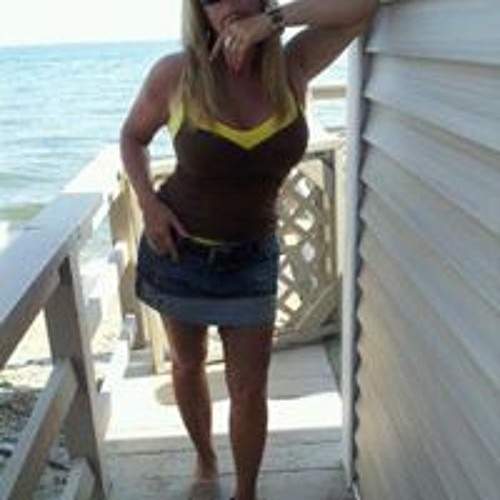 Stream Adrienne Rea Moore music | Listen to songs, albums, playlists ...