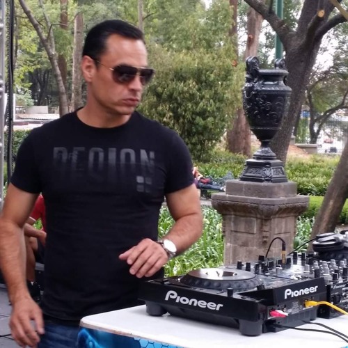 Stream Dj Ricardo Sosa music | Listen to songs, albums, playlists for ...