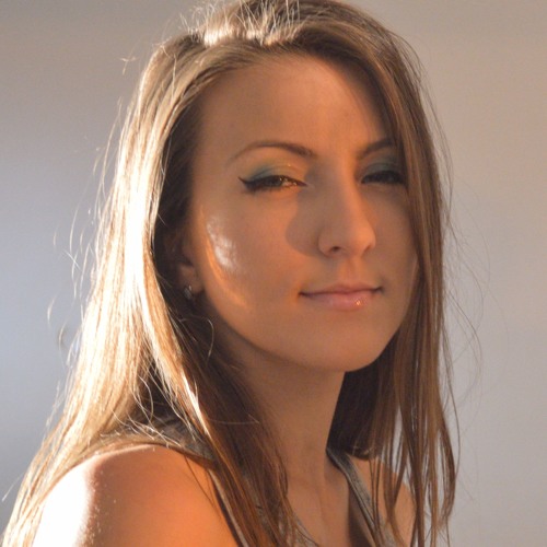 Stream Carmen Goett - La Llorona (demo cover) by Nadeez | Listen online ...
