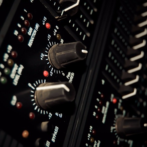 Stream MusicQueen music | Listen to songs, albums, playlists for free ...