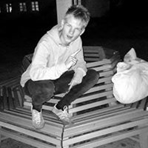 Stream Simon Juul Mogenstrup music | Listen to songs, albums, playlists ...