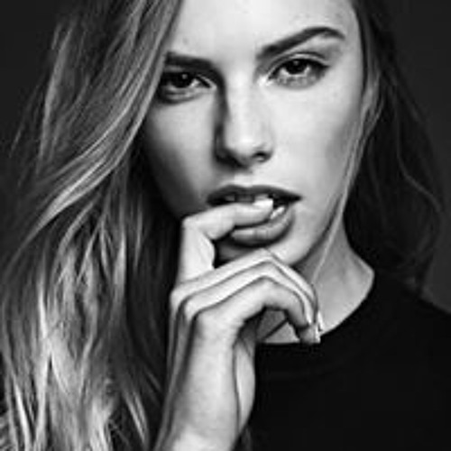 Stream Alessandra Grabowski music | Listen to songs, albums, playlists ...