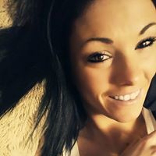 Stream Mélissa Mc Routhier music | Listen to songs, albums, playlists ...