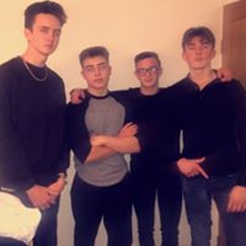 Stream Tech house party mix by Robbie Middleton | Listen online for ...