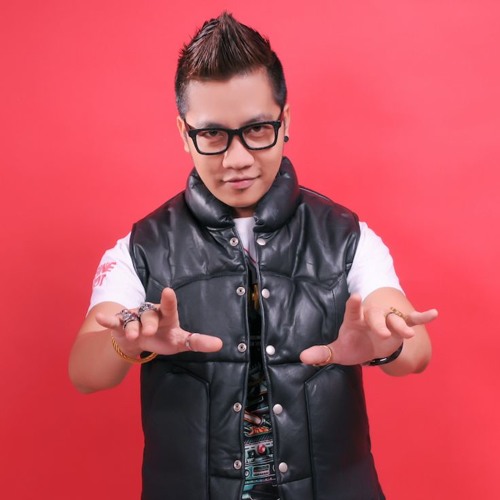 Stream Hoàng Rapper music | Listen to songs, albums, playlists for free ...