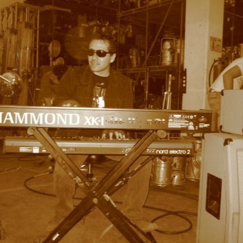 Stream Fito Mendoza Dennis music | Listen to songs, albums, playlists ...