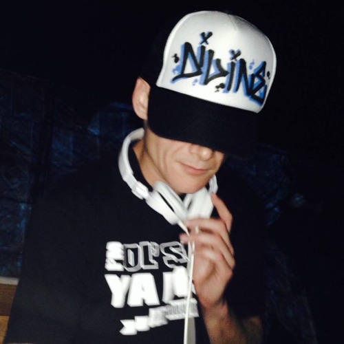 Stream Dj Divine* music | Listen to songs, albums, playlists for free ...