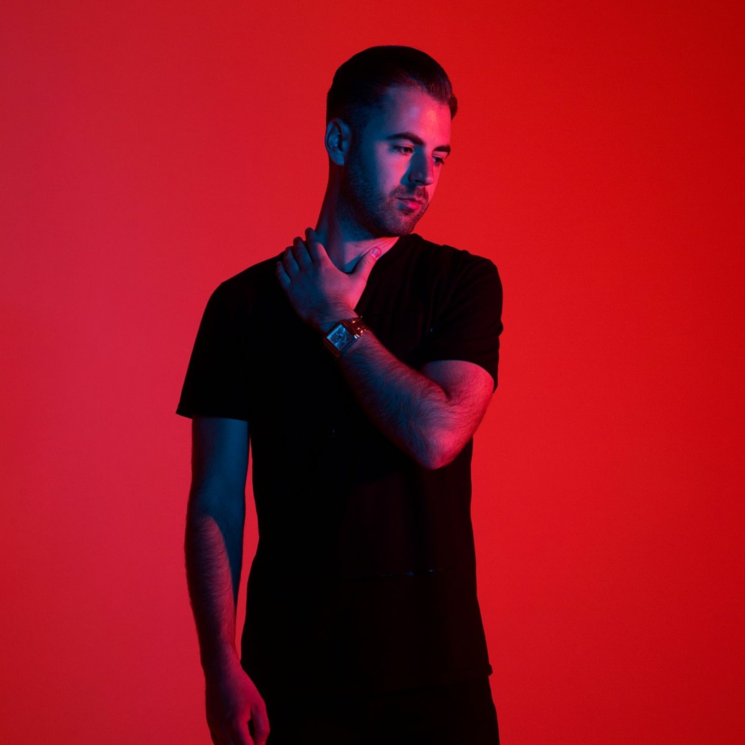 Listen to TIESTO plays "Clubbed to Death Nathan C & Danny Dove Rework ...