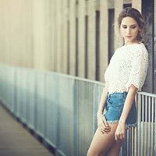 Stream Elena Robin music | Listen to songs, albums, playlists for free ...