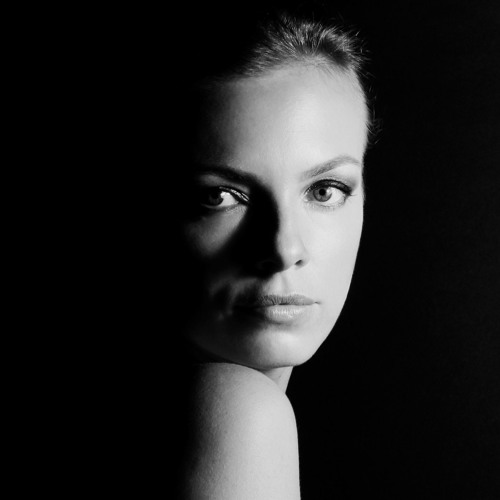 Stream Anna Hanna music | Listen to songs, albums, playlists for free ...