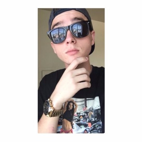 Stream Aaron Cloud music | Listen to songs, albums, playlists for free ...