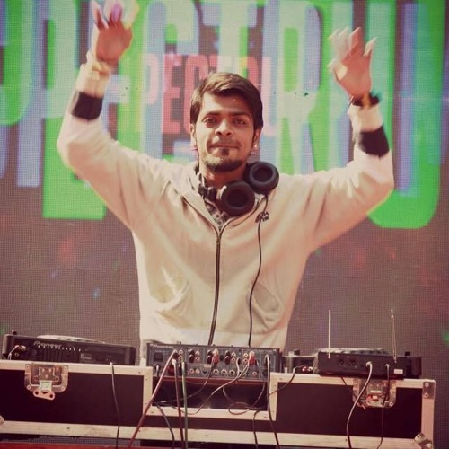 Stream Dj Anil Vanjara Humnava Demo by DJ Anil Vanjara | Listen online ...