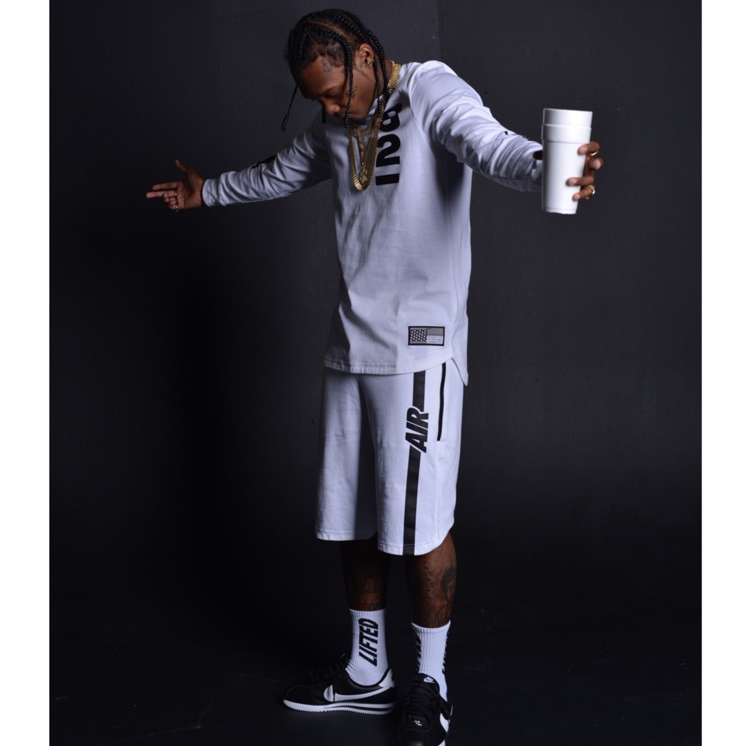 Stream QUE music | Listen to songs, albums, playlists for free on ...