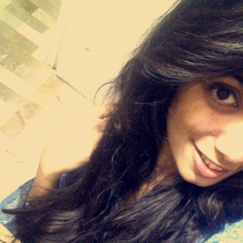 Stream Elsa Khalid Khan music | Listen to songs, albums, playlists for ...