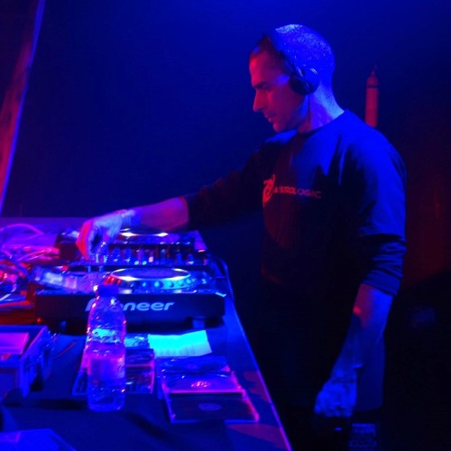 Stream Dj-LOGIC music | Listen to songs, albums, playlists for free on ...