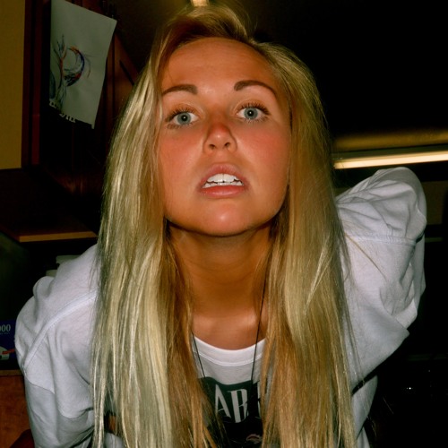 Stream Lilly Sanders music | Listen to songs, albums, playlists for ...