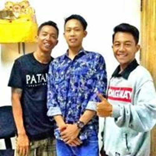 Stream Komang Wingki music | Listen to songs, albums, playlists for ...