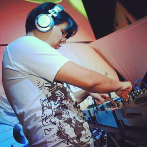 Stream DJ RONALD PACHECO music | Listen to songs, albums, playlists for ...