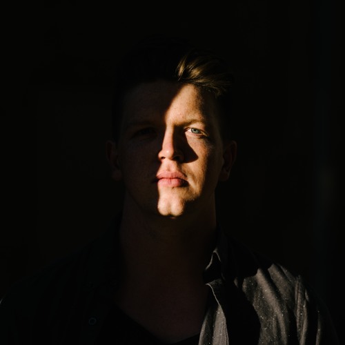 Stream 6 Glowhouse - Eyes Like Mine (Instrumental) by Alex Sugg ...