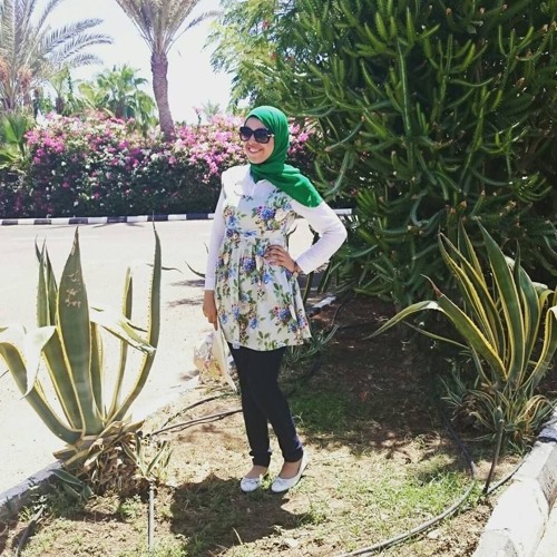 Stream Marwa Abdo music | Listen to songs, albums, playlists for free ...