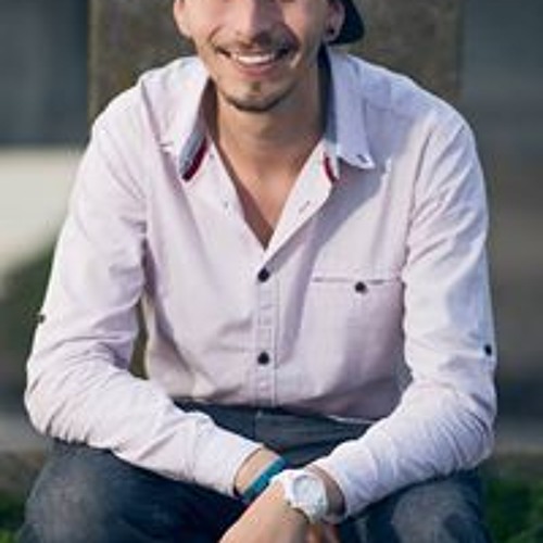 Stream Roberto Alejandro music | Listen to songs, albums, playlists for ...