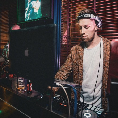 Stream DREW MILLARD (UK) music | Listen to songs, albums, playlists for ...