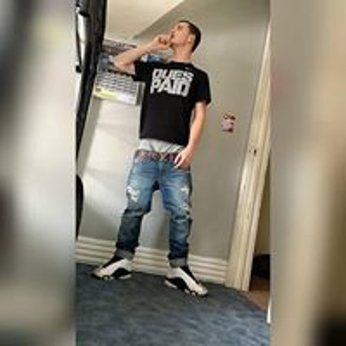 Stream Chris Pumphrey music | Listen to songs, albums, playlists for ...