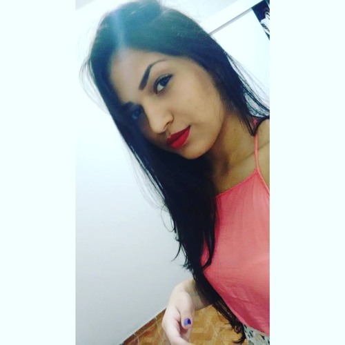 Stream Caroline Alves music | Listen to songs, albums, playlists for ...