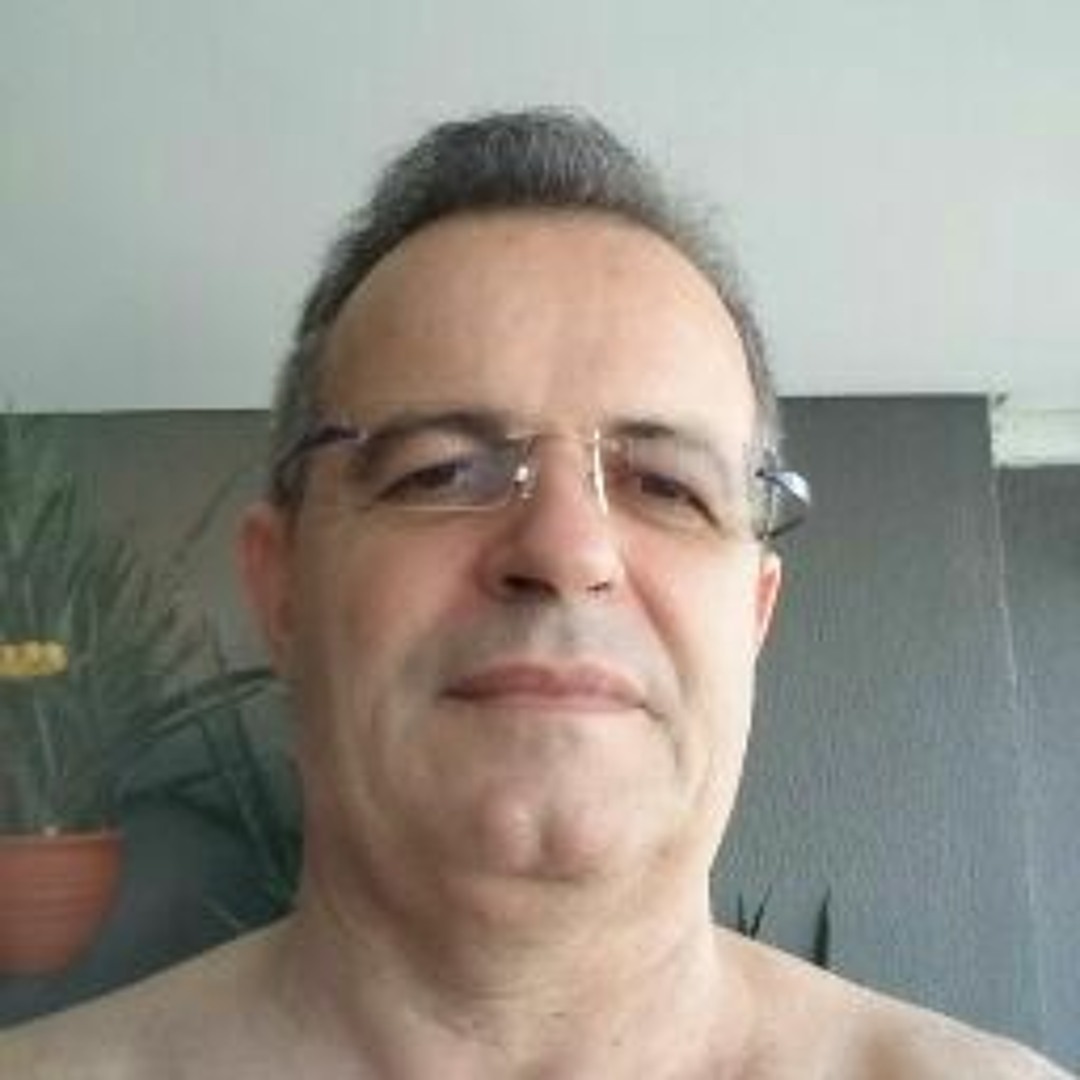 Listen to 🎧 MÚSICA CELTA ~ Piano, Flauta ~ Inspirar, Estudar, Focar ...