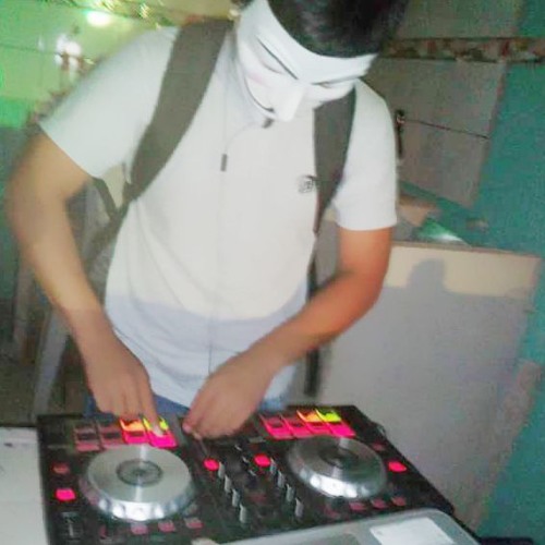 Stream Lizandro Castillo Deejay music | Listen to songs, albums ...