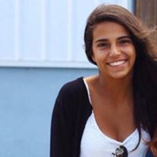 Stream Carolina Piçarra | Listen to shjsjs playlist online for free on ...