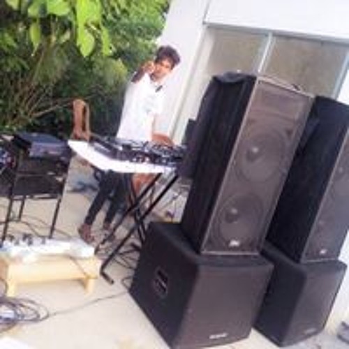 Stream Isuru Shanaka music | Listen to songs, albums, playlists for ...