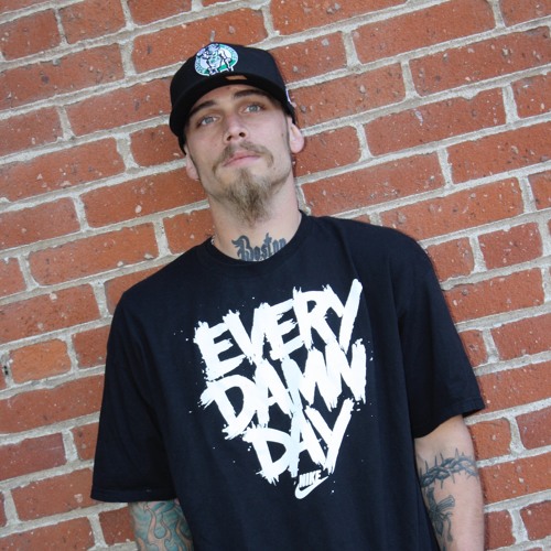 Stream episode NEW Oreo Chocolate Bar & Robot Over Lords by Boston Robb ...