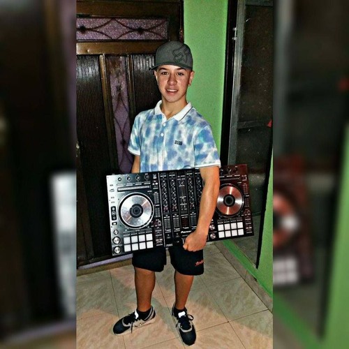 Stream brandon quiroz music | Listen to songs, albums, playlists for ...