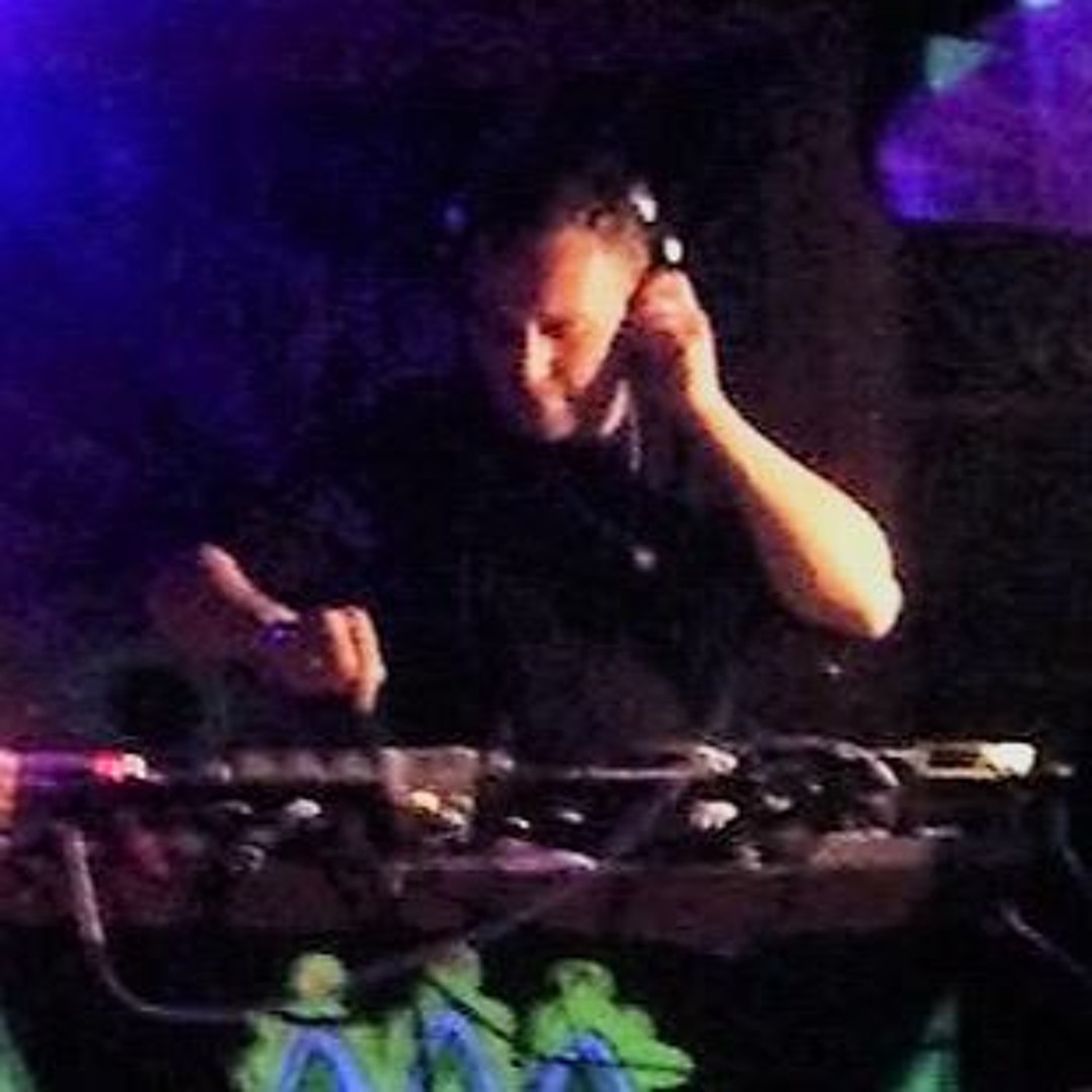 Stream Dj Phoenix music | Listen to songs, albums, playlists for free ...