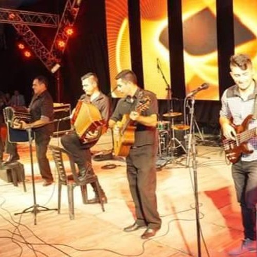 Stream Los Chavez oficial music | Listen to songs, albums, playlists ...