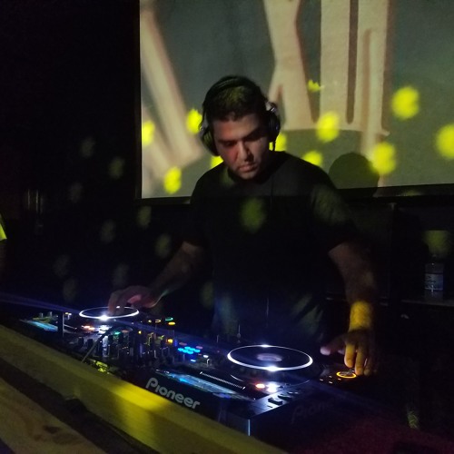 Stream DJ Chase music | Listen to songs, albums, playlists for free on ...