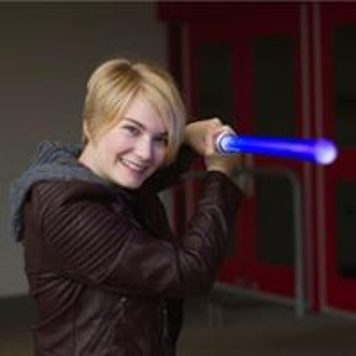 Stream Emma Lochridge music | Listen to songs, albums, playlists for ...