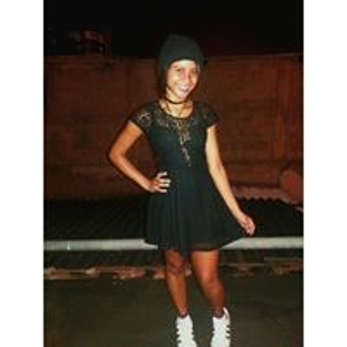 Stream Carolina Max music | Listen to songs, albums, playlists for free ...